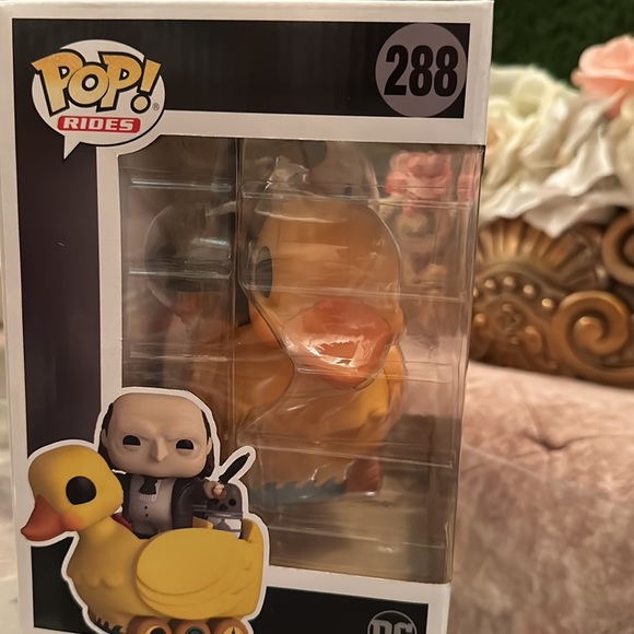 Funko | Toys | Funko Pop Batman Returns Penguin And Duck Ride Shared ...